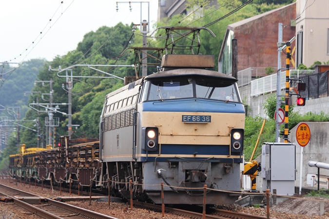 EF66－36(吹) - 特集：狭軌鉄道世界最大の定格出力を誇った「EF66形」Ⅱ('02.04～）